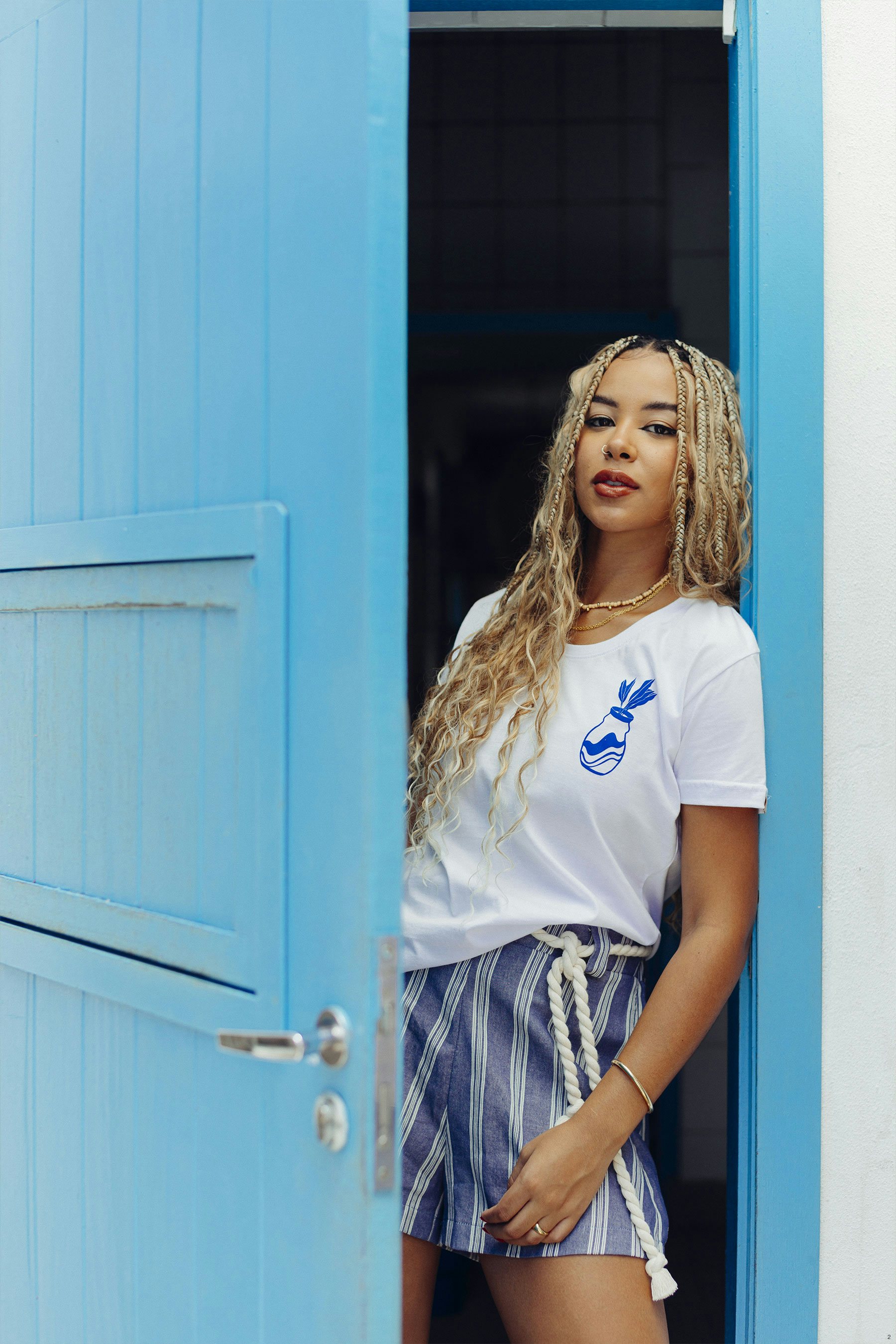 Camiseta Novas Raízes - Chico Rei