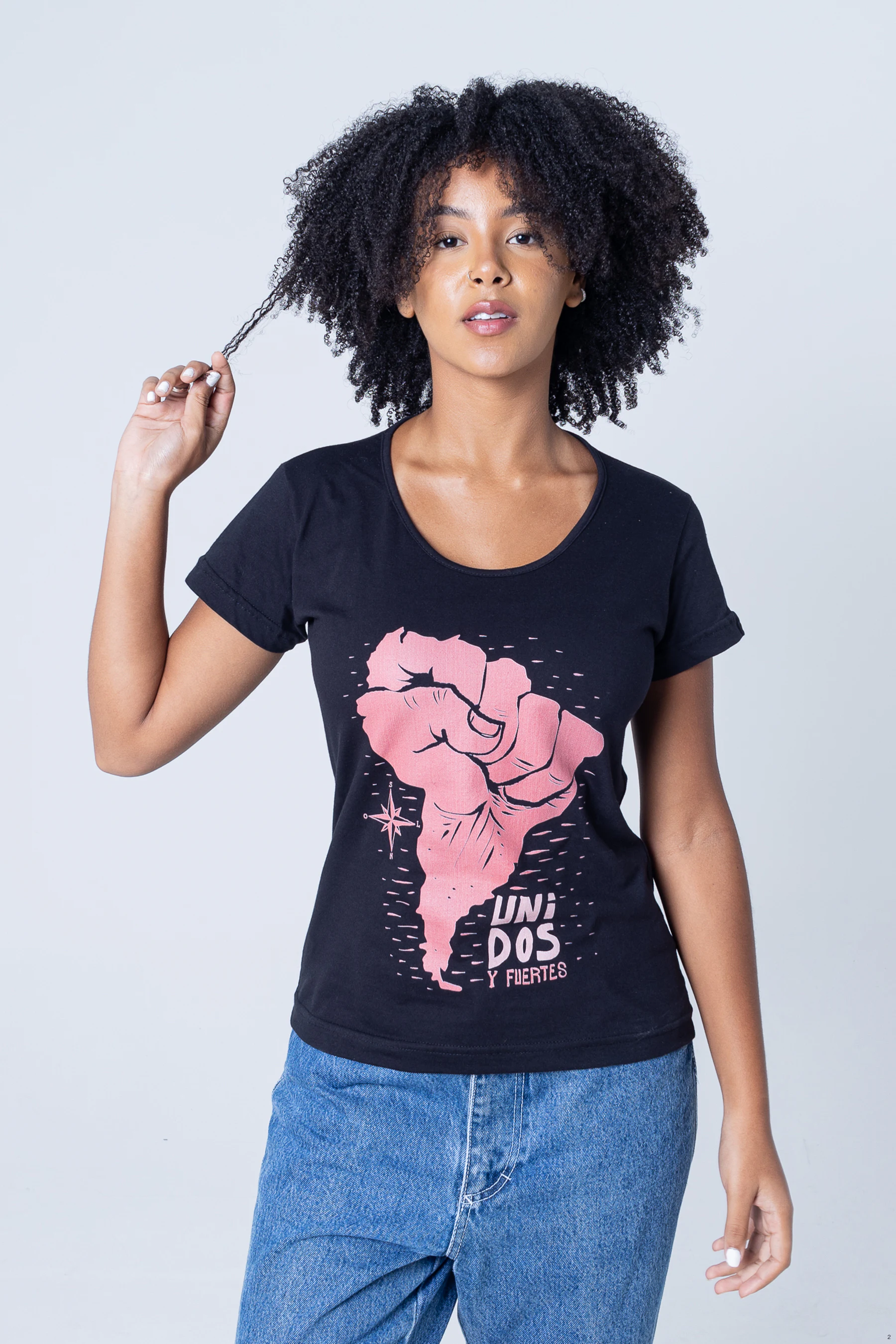 Camiseta Unidos y Fuertes - Chico Rei